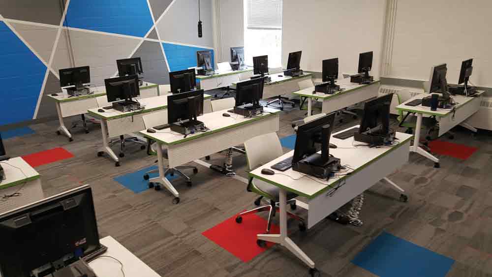 Connectract supplies power, flexibility to Université de Saint-Boniface
